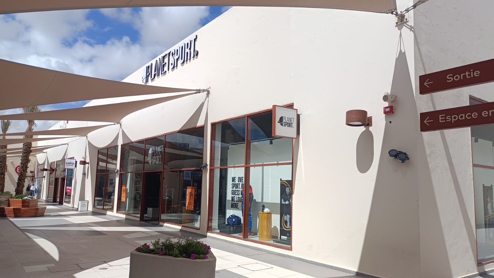 Planet Sport inaugure son premier magasin premium à Laâyoune - NEWS 24